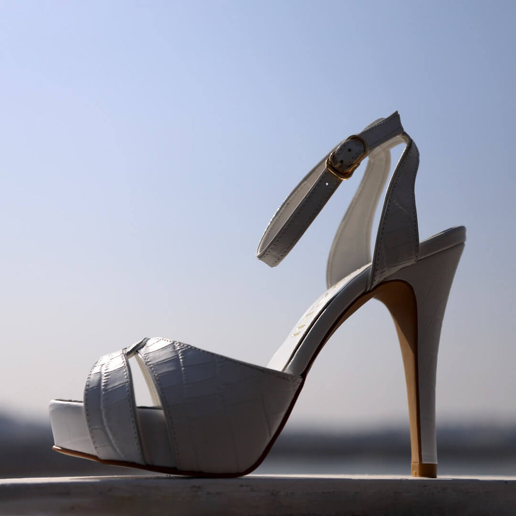 Petite Size Classic Platform Sandals by MIZCHI Pretty Small Shoes