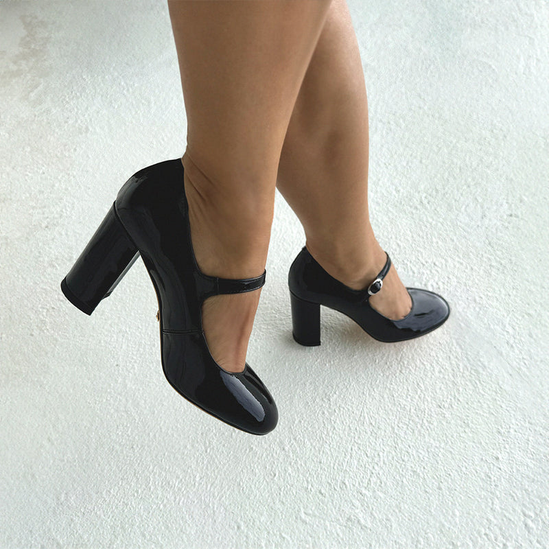 Petite Size Black Patent Mary Jane Pumps MIZCHI Pretty Small Shoes